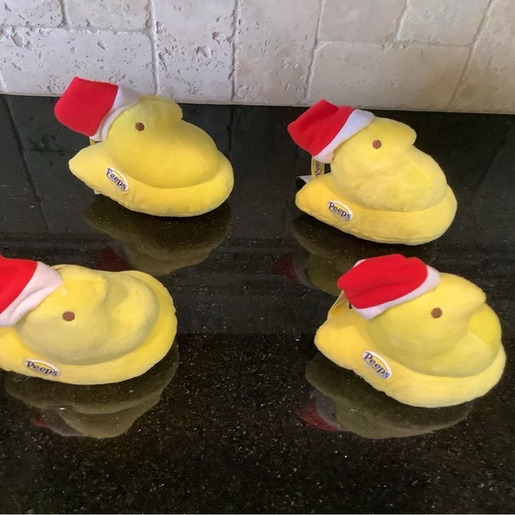 Other | Peeps Plush Christmas Santa Chick 5 Inch Set Of 4 Santa Hat ...